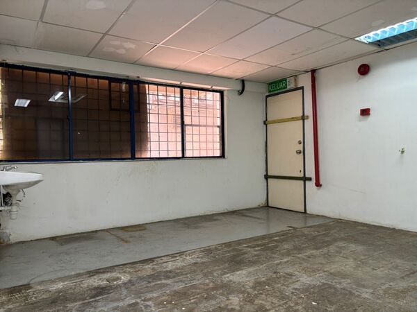 Wisma Mutiara, Sungai Besi - Property Info, Photos & Statistics | iRumah