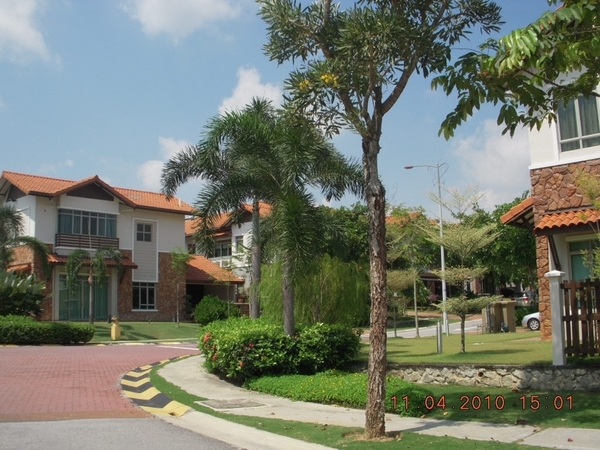 Setia Eco Park, Setia Alam - Property Info, Photos & Statistics | iRumah