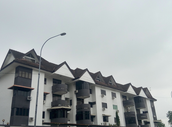 Mutiara Court, Island Glades - Property Info, Photos & Statistics | iRumah