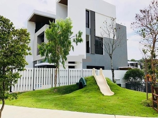 Villa Senja, Bandar Country Homes - Property Info, Photos & Statistics ...