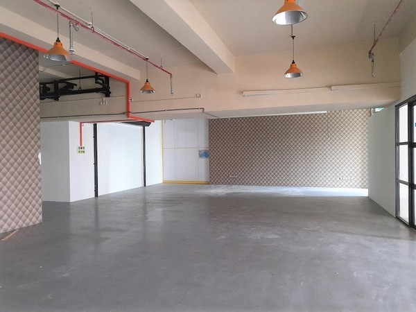 Cova Square, Kota Damansara - Property Info, Photos & Statistics | iRumah